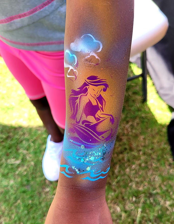 Airbrush Tattoos in Floria, Orlando Airbrush Tattoos are quick, bright ...